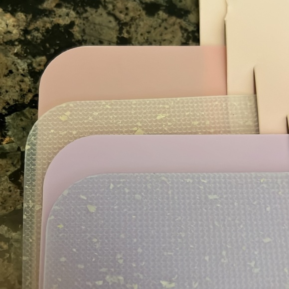 Paris Hilton | Kitchen | Paris Hilton Kitchen Cutting Mats | Poshmark